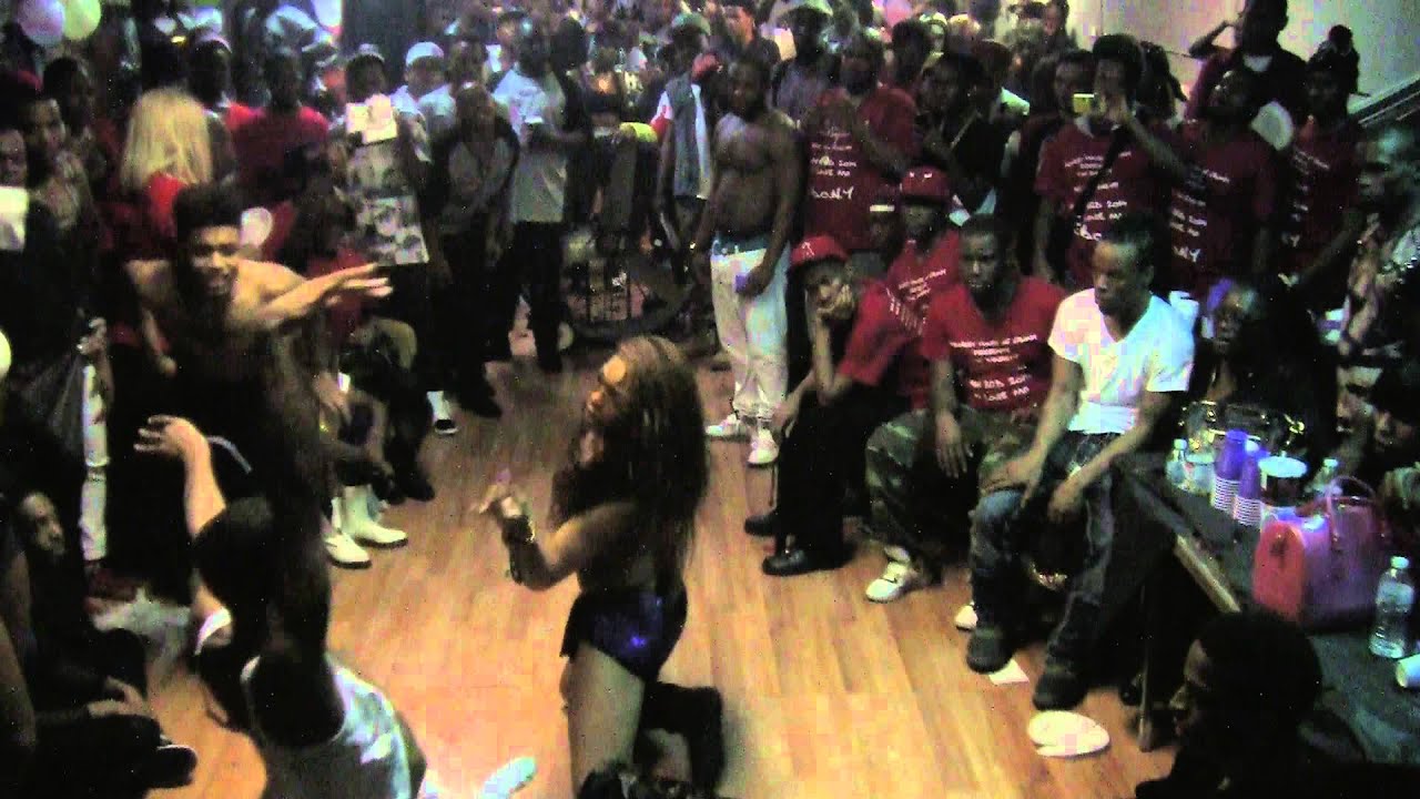 PERFORMANCE @ KHAOTIC CONFUSION TRAPPED BALL 2013 PART 16 - YouTube