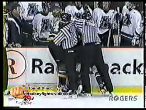 Nov 21, 1999 D J Maracle vs Jason Maleyko London Knights vs Brampton ...