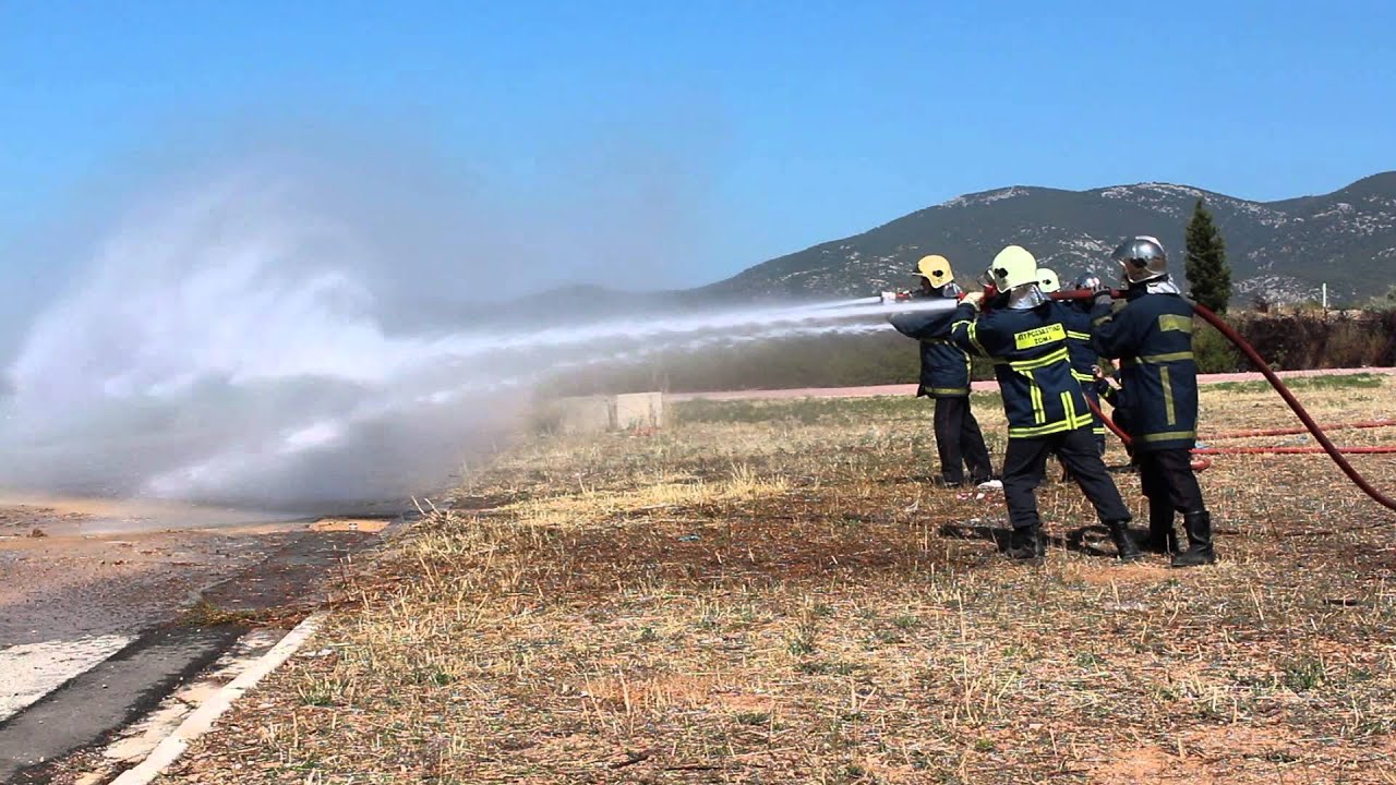 Εκπαίδευση πυροσβεστών - πυρκαγιά σε φυσικό αέριο - YouTube