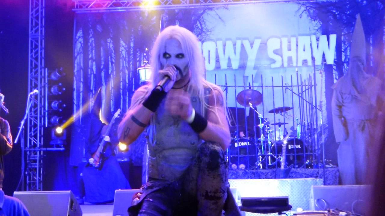 Snowy Shaw Fire @ Wacken Open Air 06-08-2016 - YouTube
