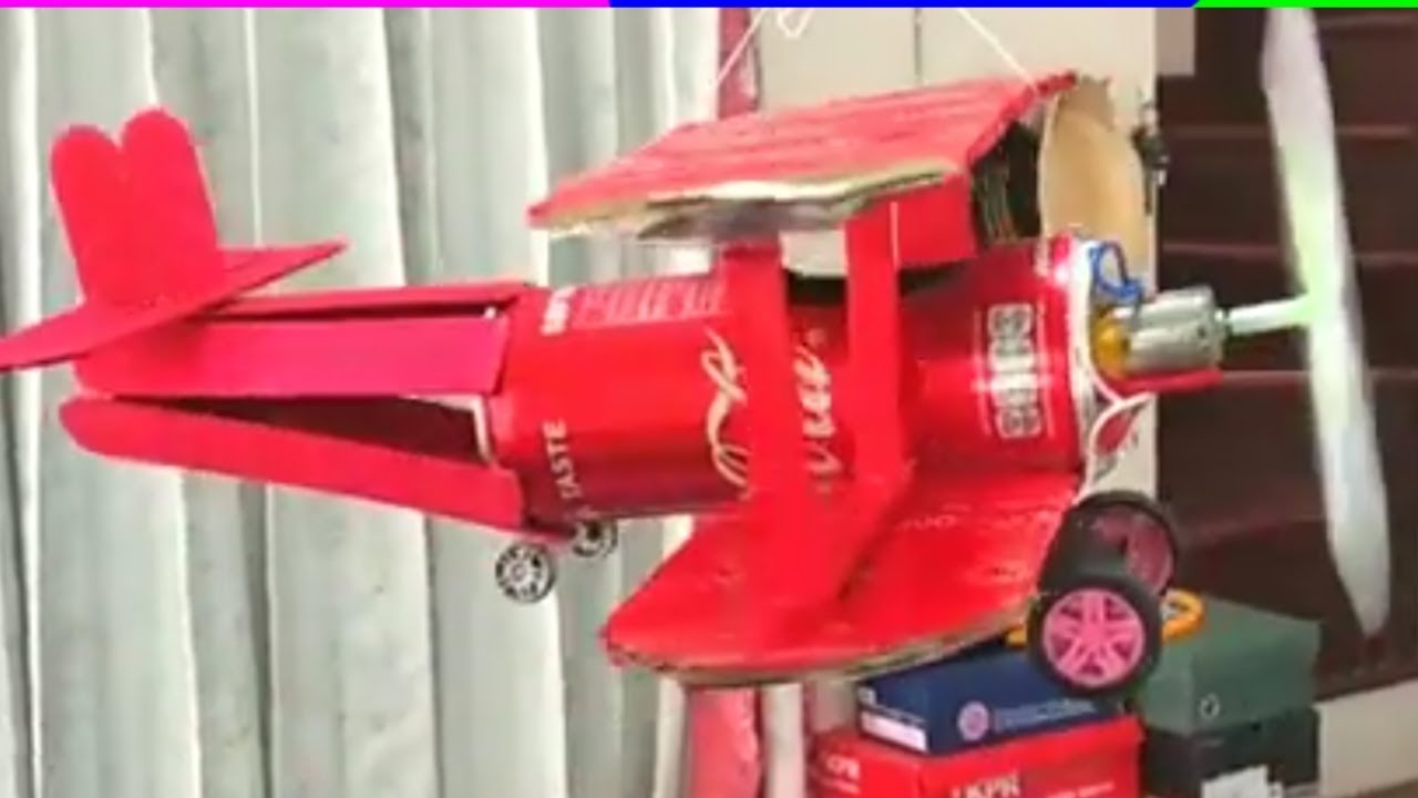 Toy DIY:How to make plane toy from Cola can.ทำเครื่องบินกัน - YouTube