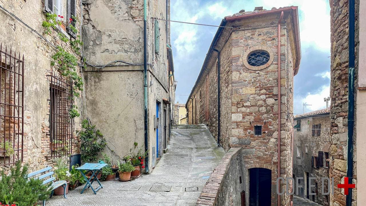 Visita dell'immobile | Serrazzano (GR), Italia | Il Castello, storica ...