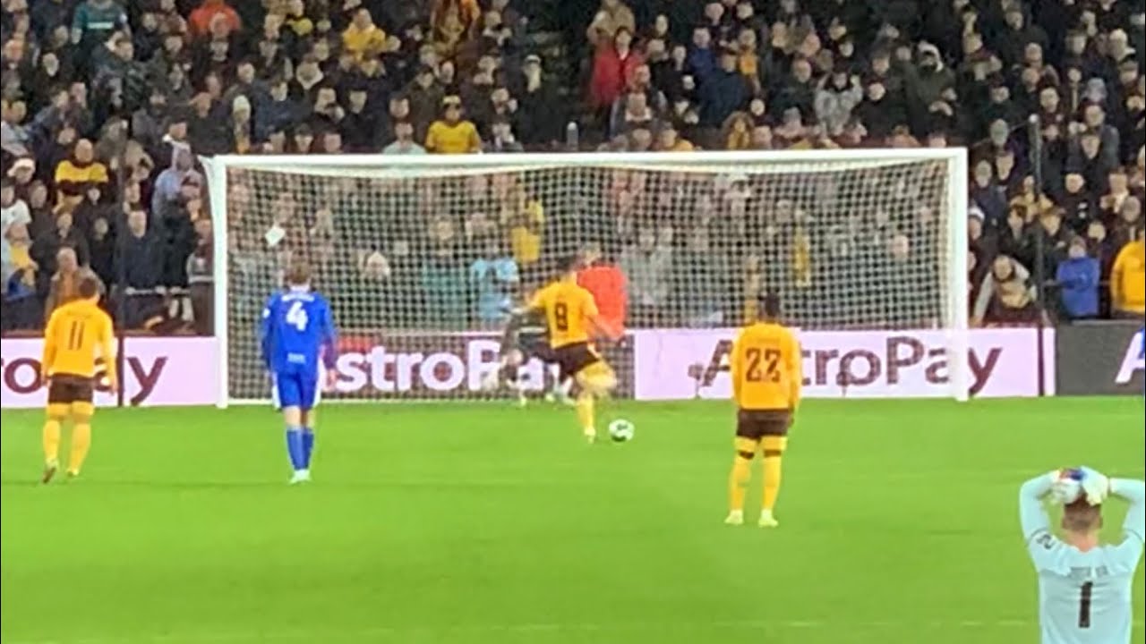 Raul Jiminez Penalty Vs Gillingham (Wolves Vs Gillingham 2022) - YouTube