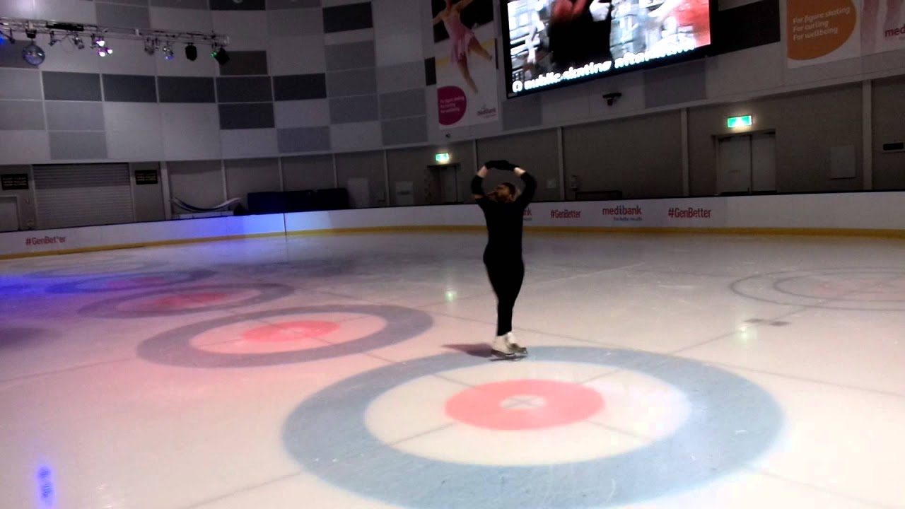 crossed leg spin scratch spin forward upright ice skating - YouTube