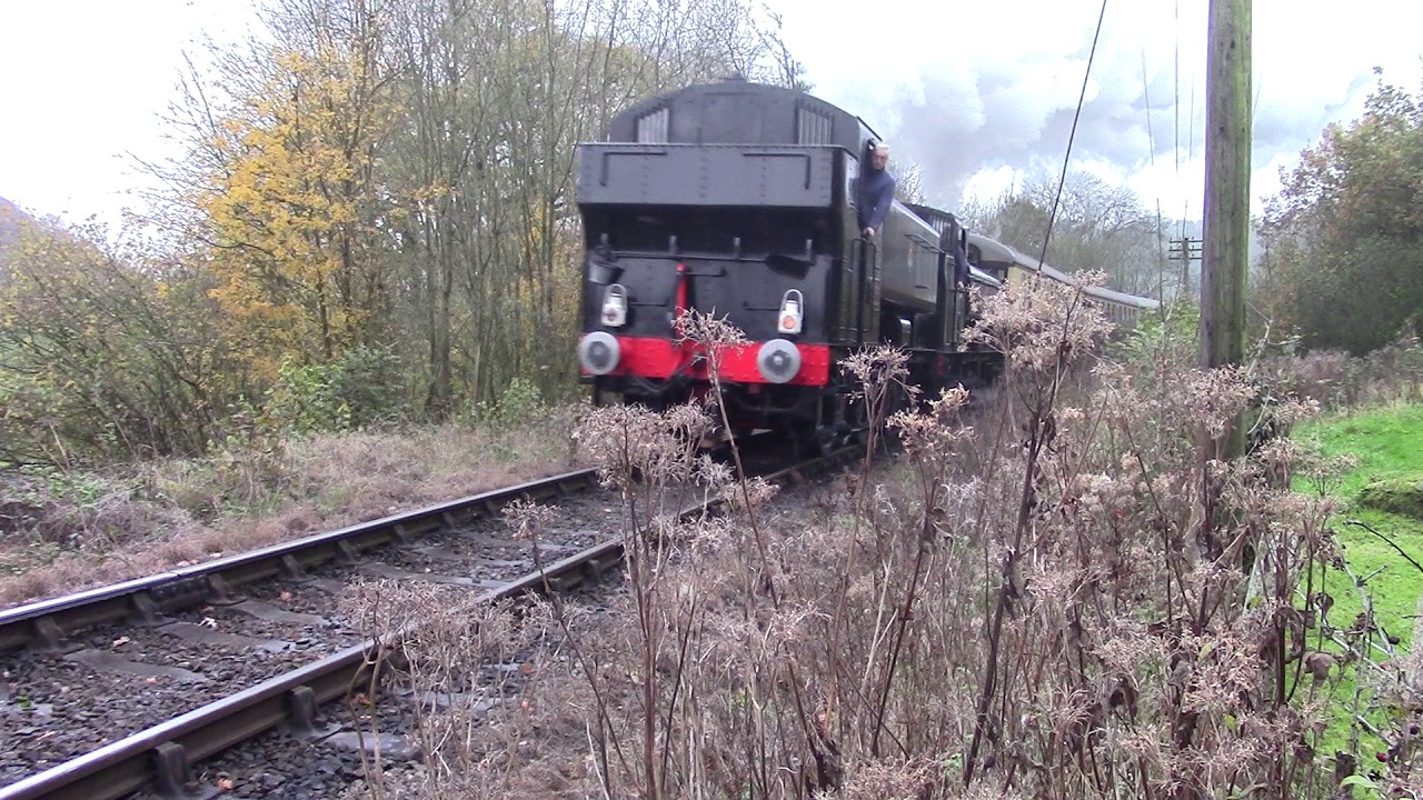 GWR Pannier Tanks no 9466 & 9600 lead tender first out of Highley ...