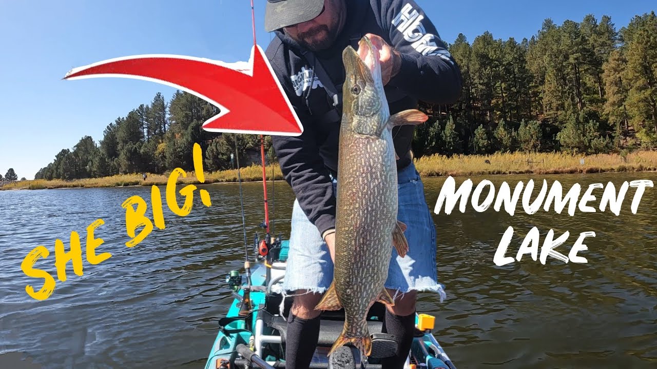 Kayak Fishing Monument Lake. This Place is a Fish Factory! - YouTube