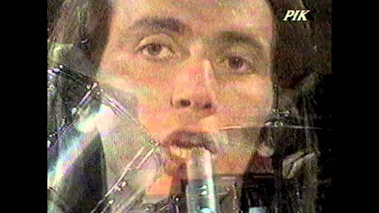 Πέτρος Πανδής - Λιανοτράγουδα «Εδώ το φως» - Petros Pandis - YouTube