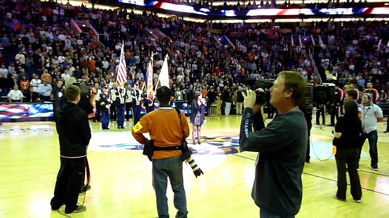 Julissa Ruth National Anthem Phoenix Suns - YouTube