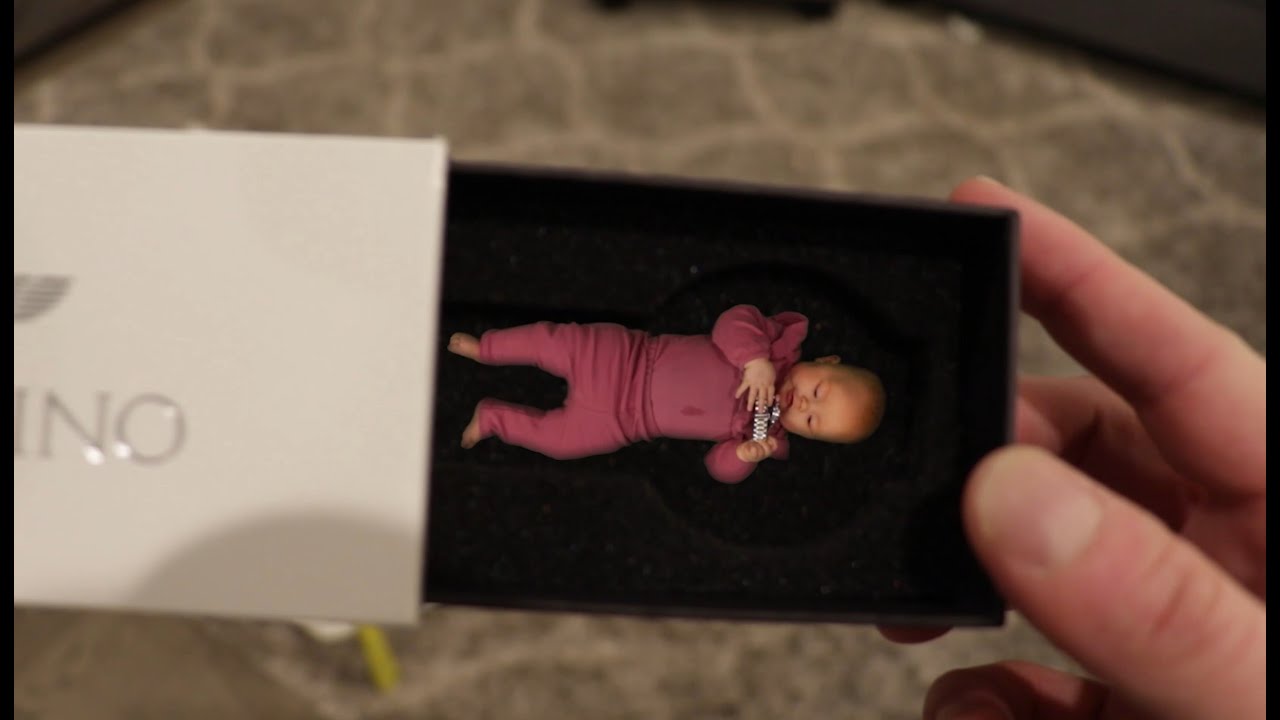 Opening up the box to my new Aventino watch and... SURPISE! - YouTube