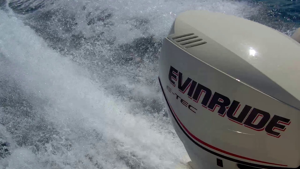 Evinrude E-Tec V4 115hp - YouTube