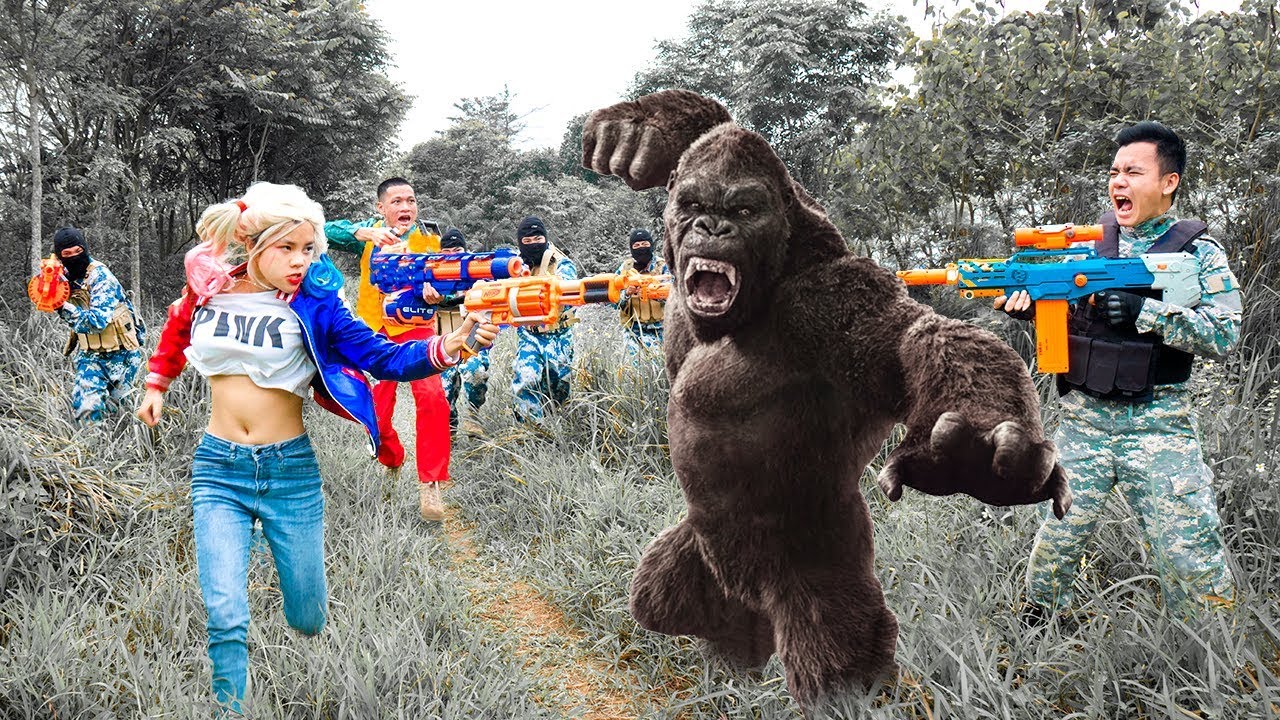 NTK Nerf War : Friends Of The Monkey Battle - YouTube