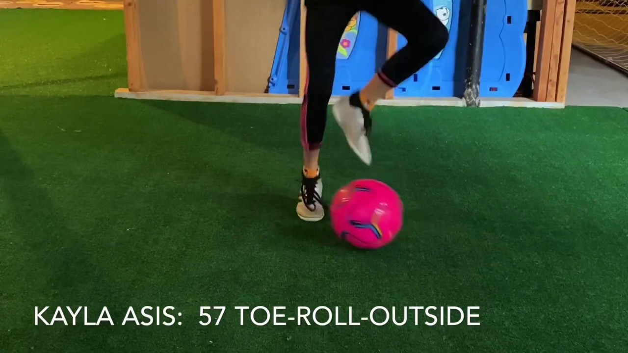 Kayla Toe Roll Outside (30 Seconds Challenge) - YouTube