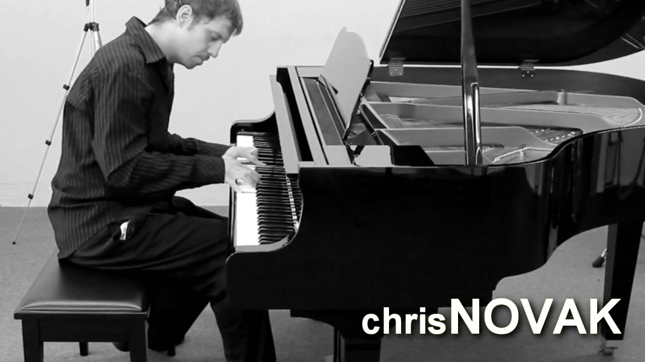 Chris Novak, piano pop and jazz standards - YouTube