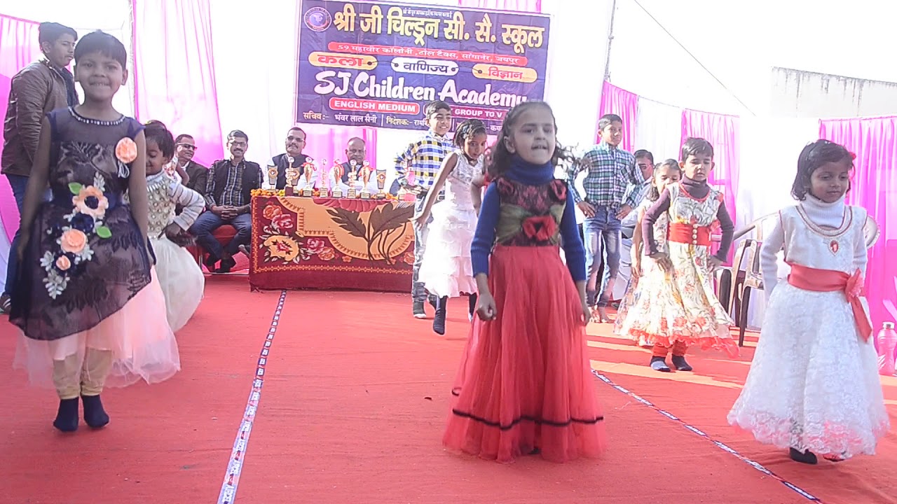 chandu ki chachi song dance in small child (shree ji children sr. sec ...