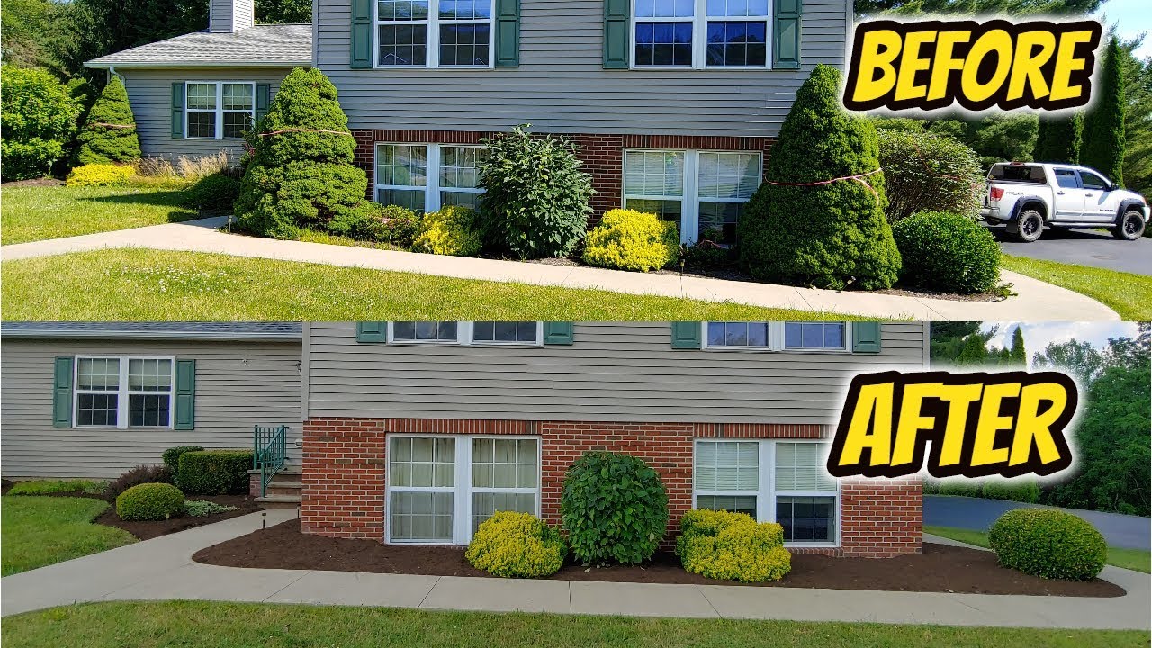 Day 2 of the BIG Landscape Transformation! Mulch Install! - YouTube