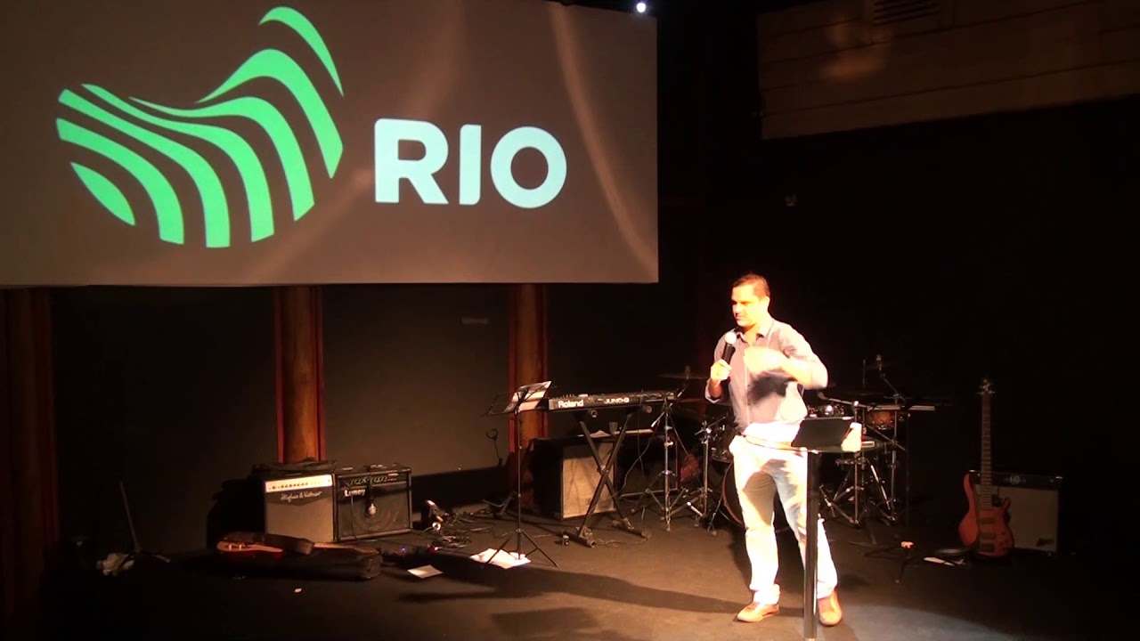 Série Páscoa - Ele é Rei - Tómas Sousa - YouTube