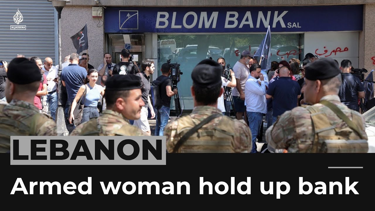 Lebanon Economic Crisis Armed Woman And Activists Hold Up A Bank YouTube lebanon-economic-crisis-armed-woman-and-activists-hold-up-a-bank-youtube