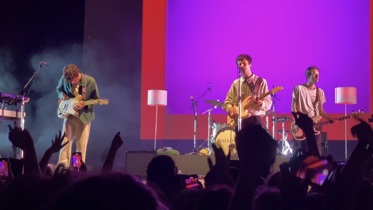 Scrawny - Wallows - Live @ Stage AE 6/12/22 - YouTube
