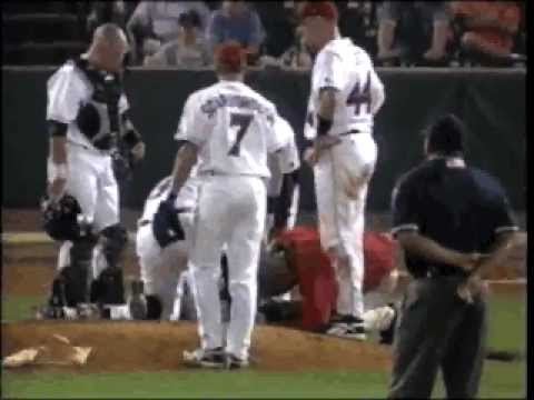 Brewers pitcher hit in head, close to dying. - YouTube