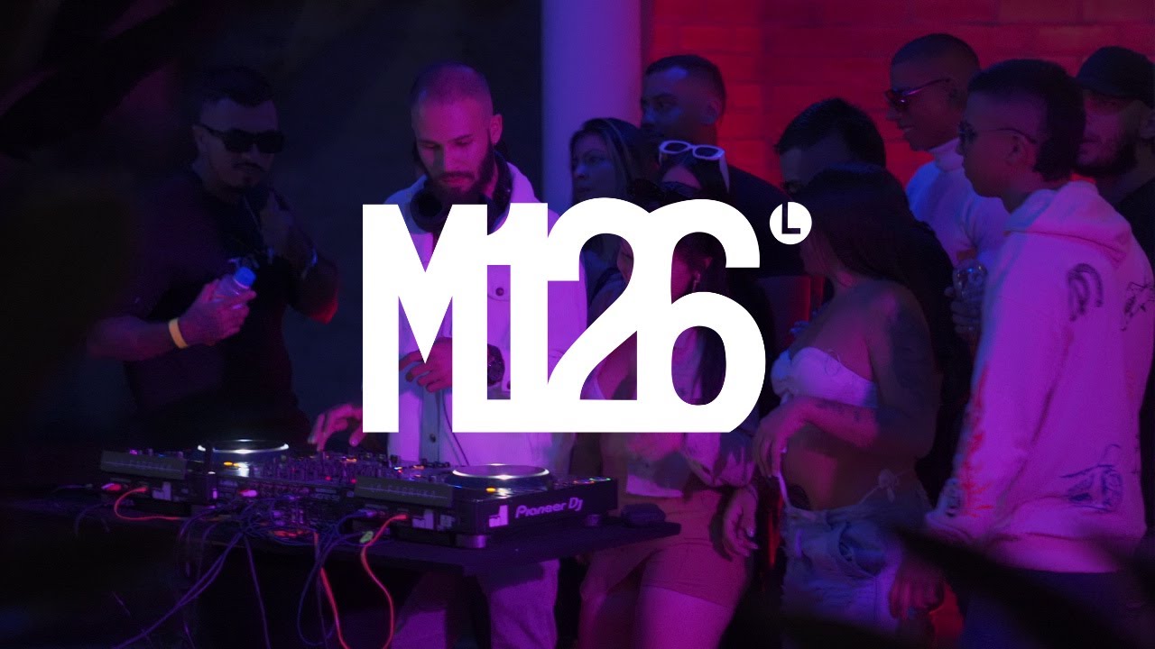 M126 SESSIONS #01 PRESENTS: Afro/Tech House @BracerDj Mix #02 - YouTube