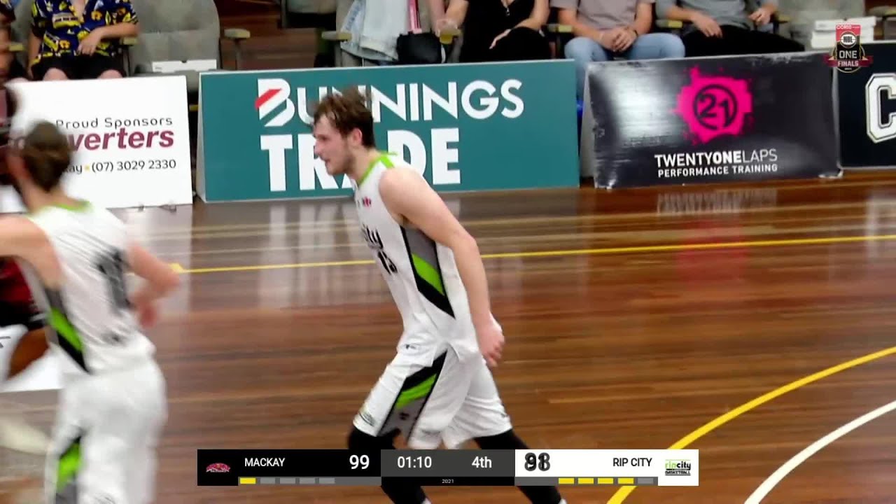 Isaih Tueta (30 points) Highlights vs. Mackay Meteors - YouTube