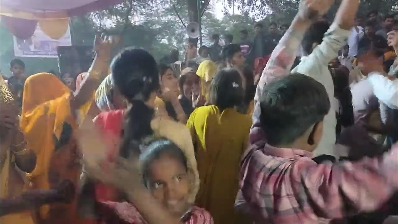 Jamuna kinare mero gaon sanware aaye jaiyo - YouTube