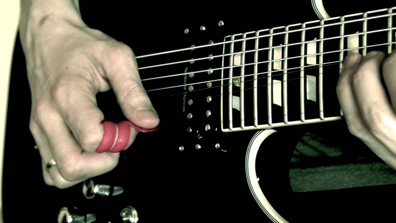 DlaGitarzystyTV - Snake Pick - YouTube