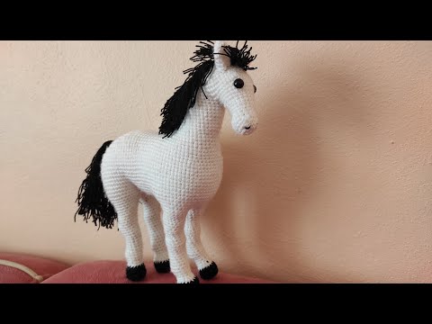 #trendVideo#amigurumiAt#beyezAt#elsanatları#Beyaz atın kafasının örülüşü  bölüm 1