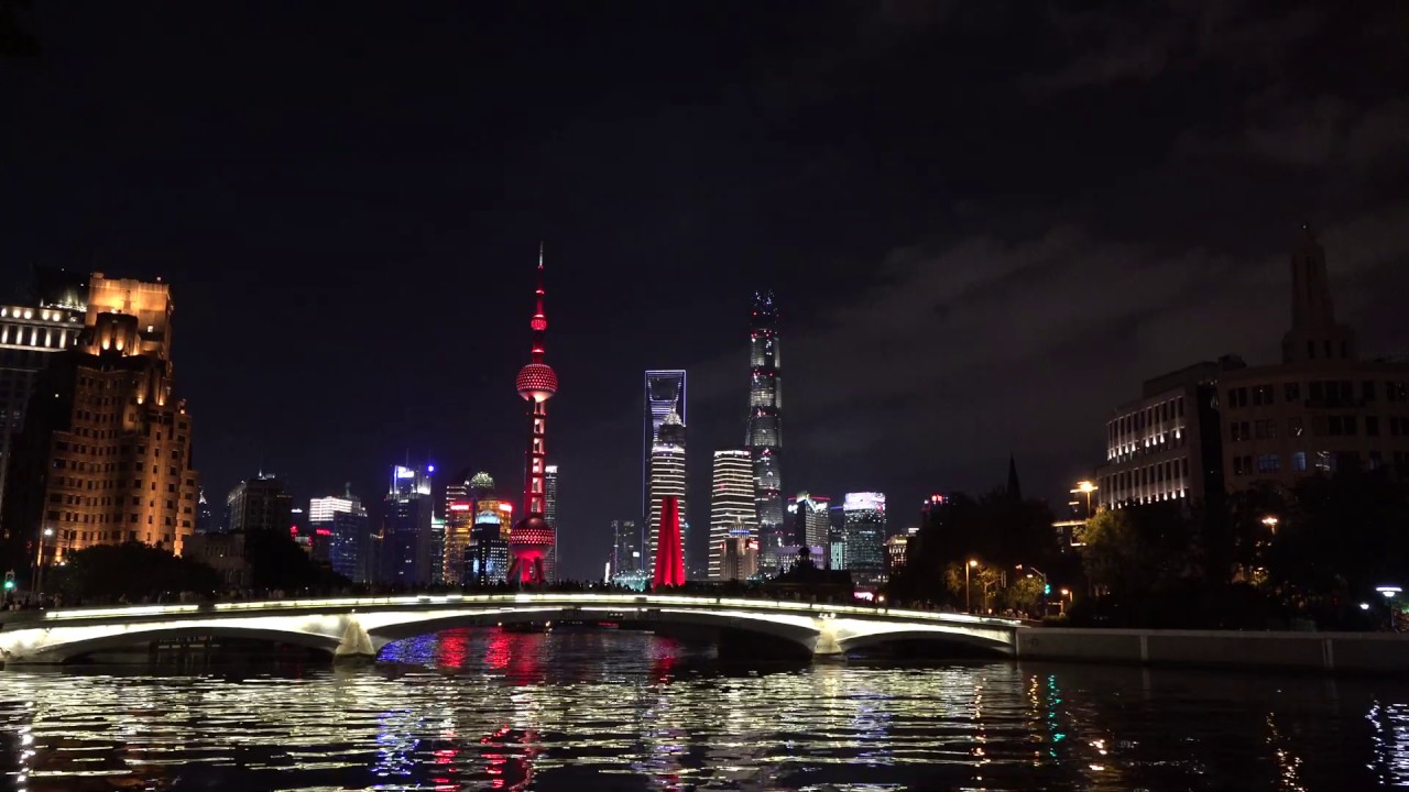 【4k】Shanghai Eleven Bund Light Show in 20192019年上海十一外灘燈光秀 - YouTube