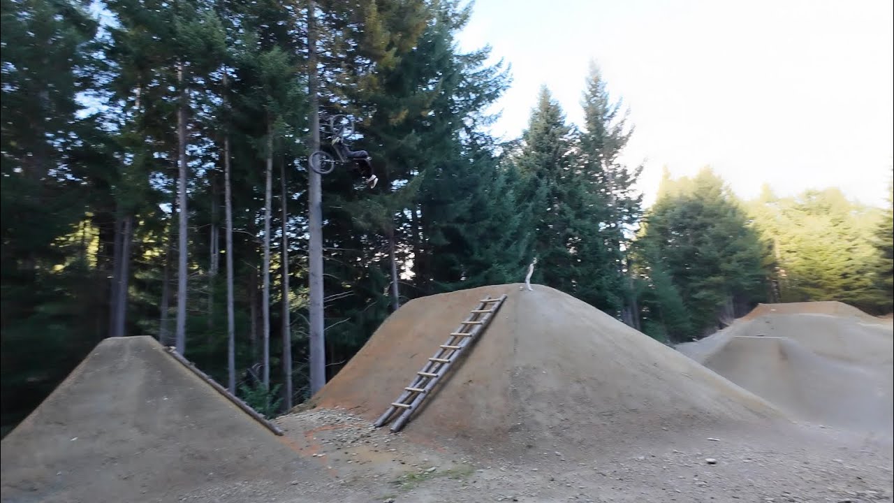 New Zealand Dream Track t to b follow cam - YouTube