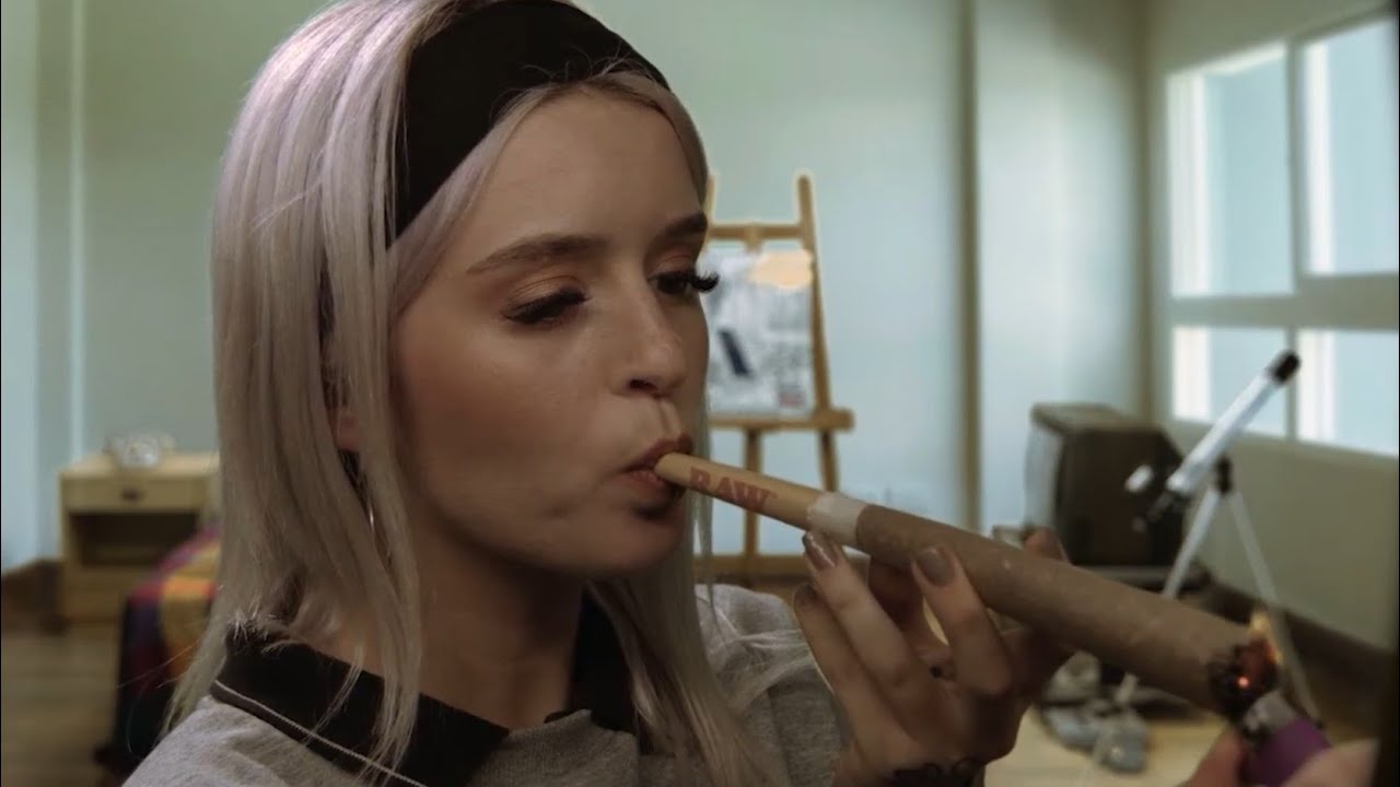 WOLTY - 3 A.M. Album (4k Ultra HD) - YouTube