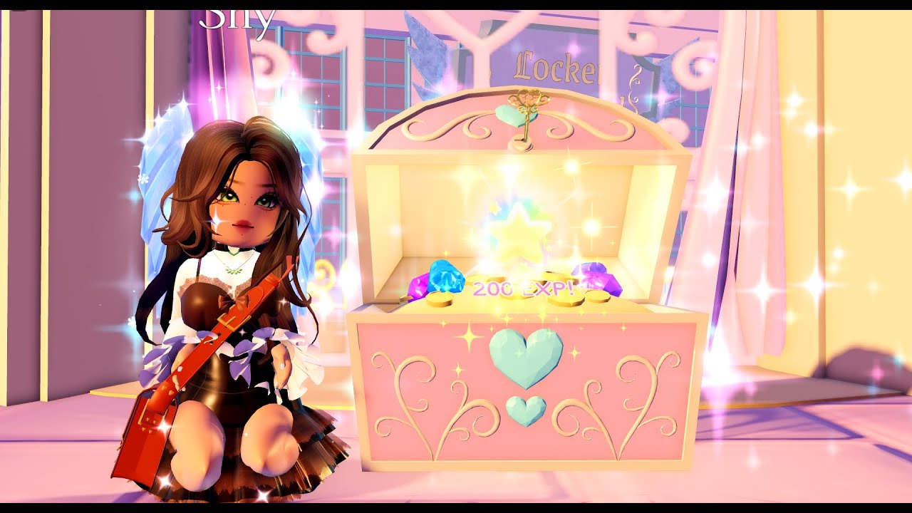 Royale High Campus 3 secret clock tower chest. - YouTube