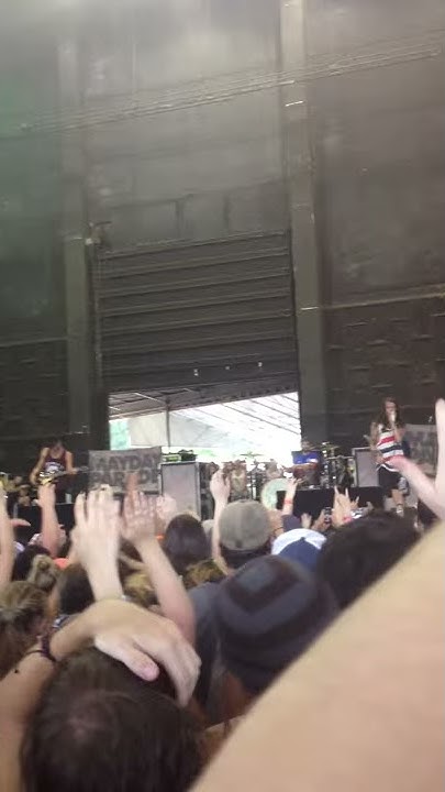 Oh Well, Oh Well- Mayday Parade (Live) - YouTube