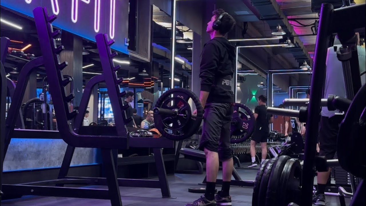 First Deadlift PR — 110 kg | Beginning of my fitness journey - YouTube