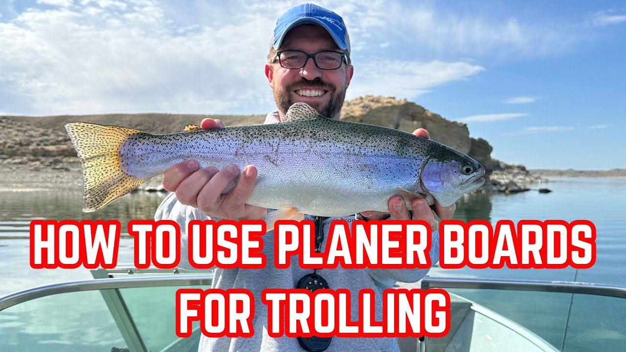How to use Planer Boards for Trolling - YouTube