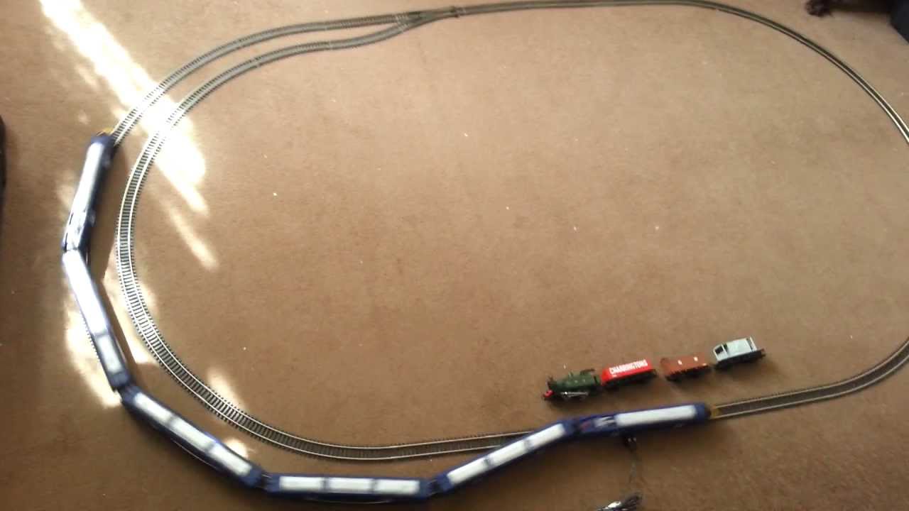 CLASS 395 "BLUE RAPIER" TRAIN SET WITH ADDED CARRIGES - YouTube