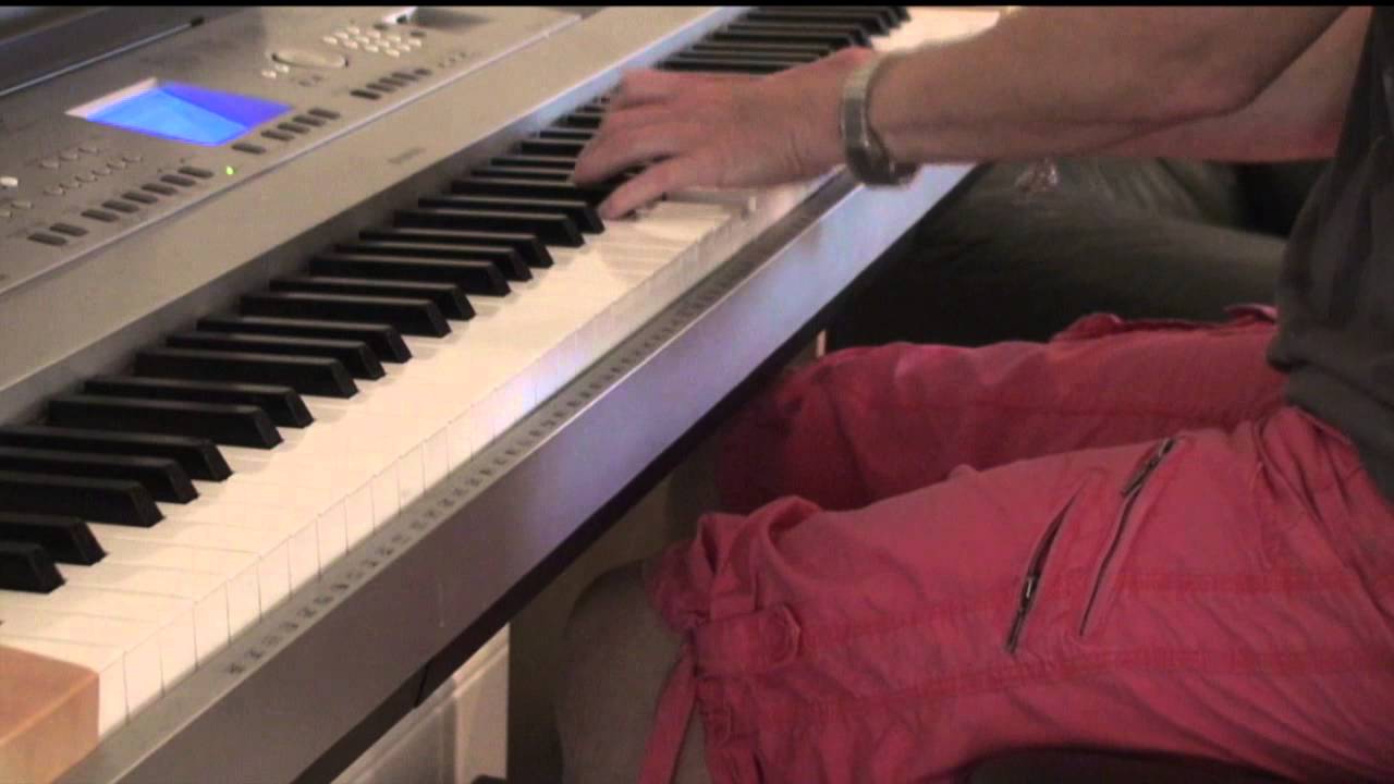 A-ha 'Early Morning' piano cover - YouTube