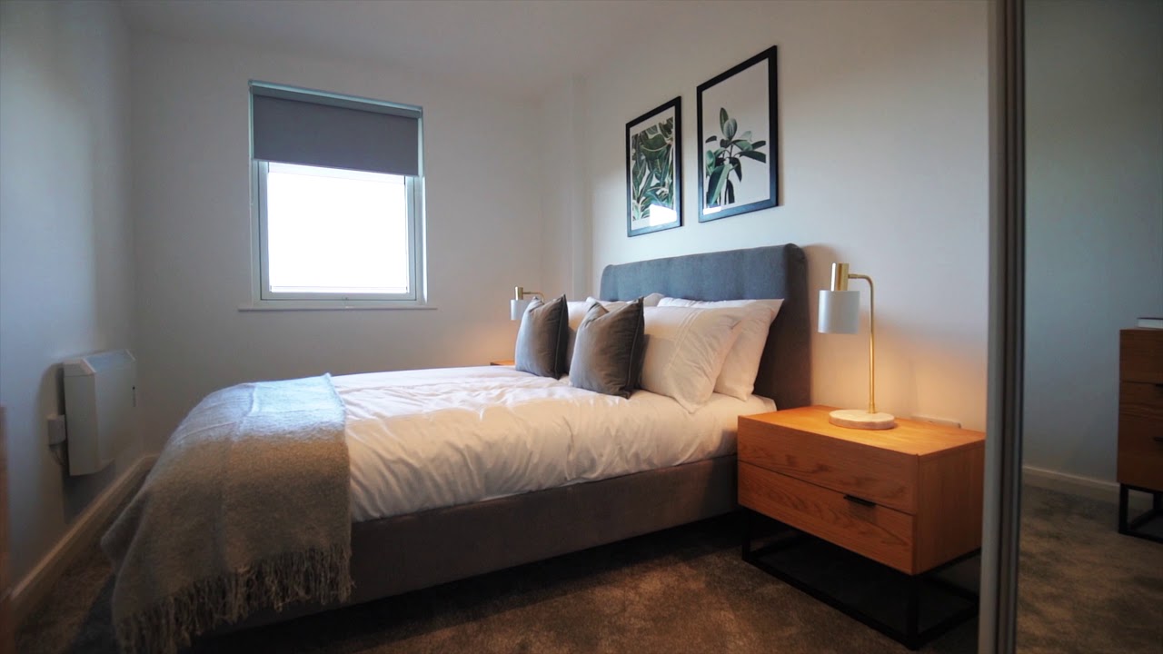 Tustin Heights, St Annes - YouTube