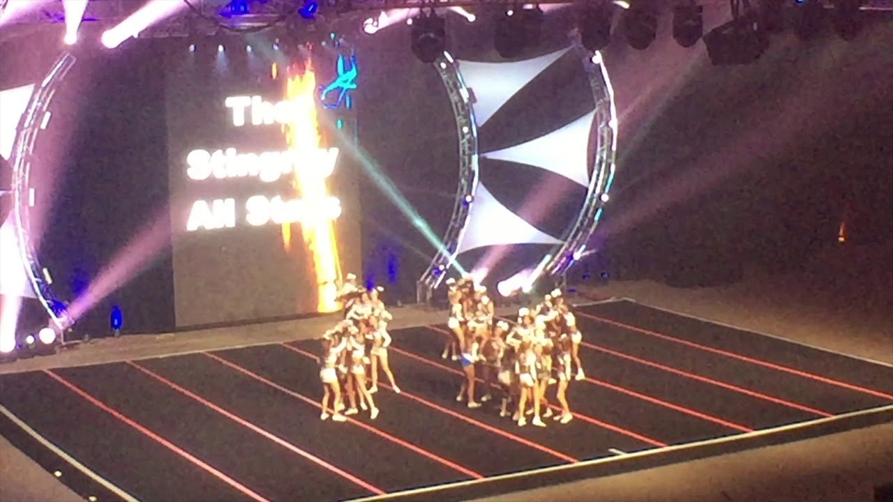 The Stingrays Peach WSF Louisville - YouTube
