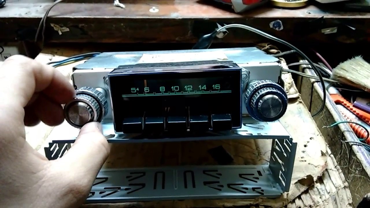 Radio Ford Falcon - YouTube
