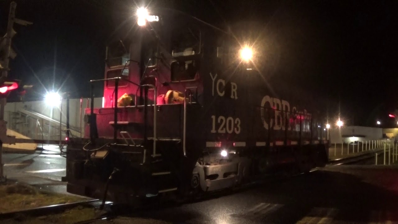 Rainier Railroad 1203 in Chehalis - YouTube