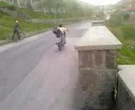 afyonlu motorla çavuşbaşta balık yatma kısa murat