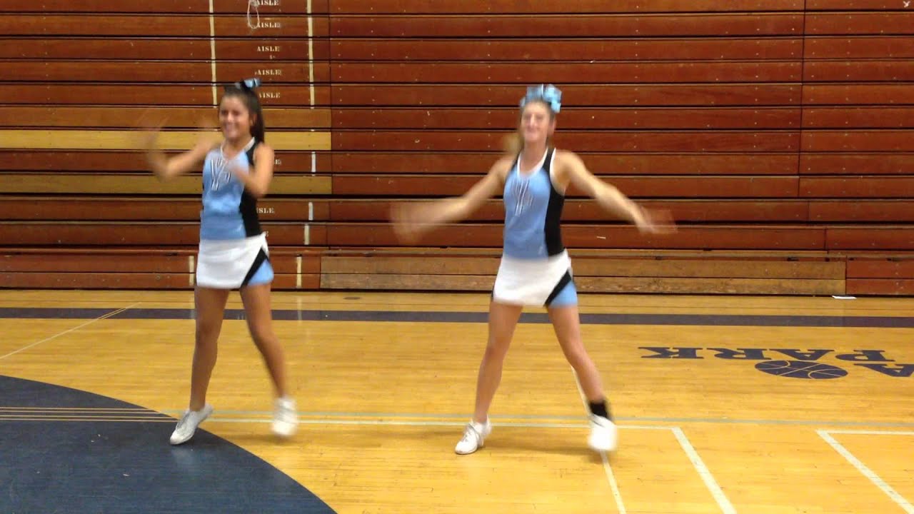 VPHS Junior Cheer Clinic dance (older girls) - YouTube