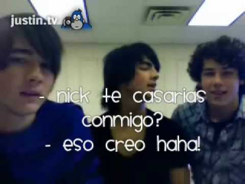 Jonas Brothers, Joe & Nick se casan, Joe habla con su mama , etc ...