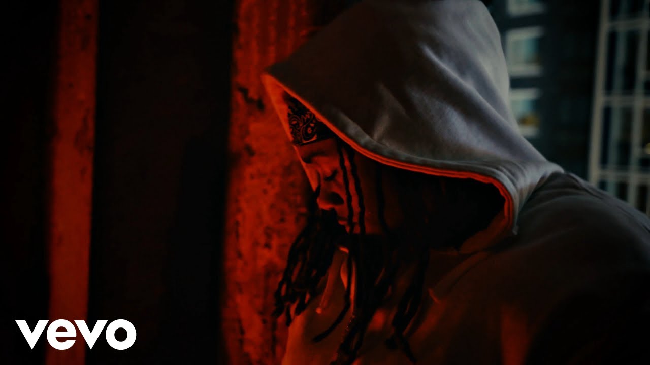 Esparo - Free Smurk (Official Video) - YouTube