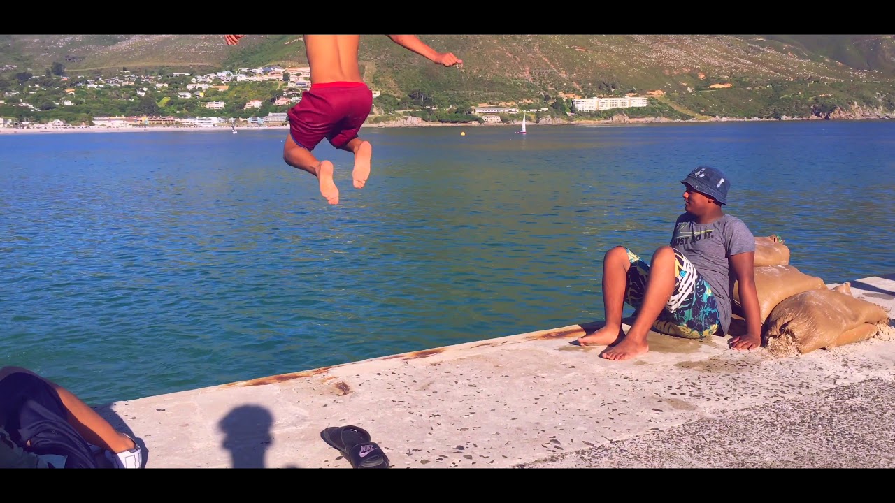 Cape Flats diving Style - YouTube