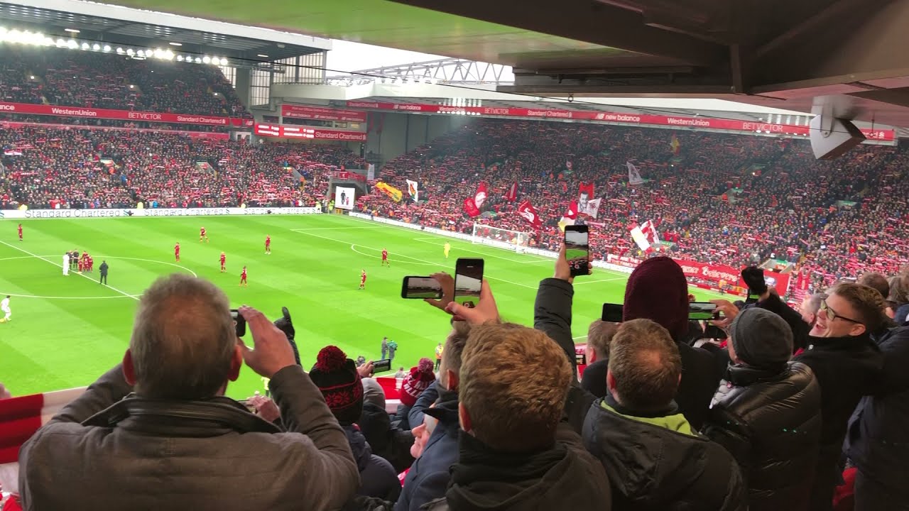 Spectacular Crowd Sing You'll Never Walk Alone YNWA at Anfield. #Shorts ...