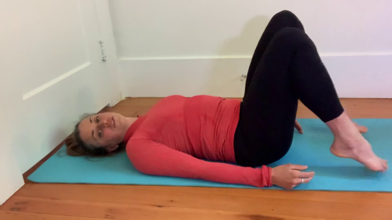 Double Leg Bridge - YouTube