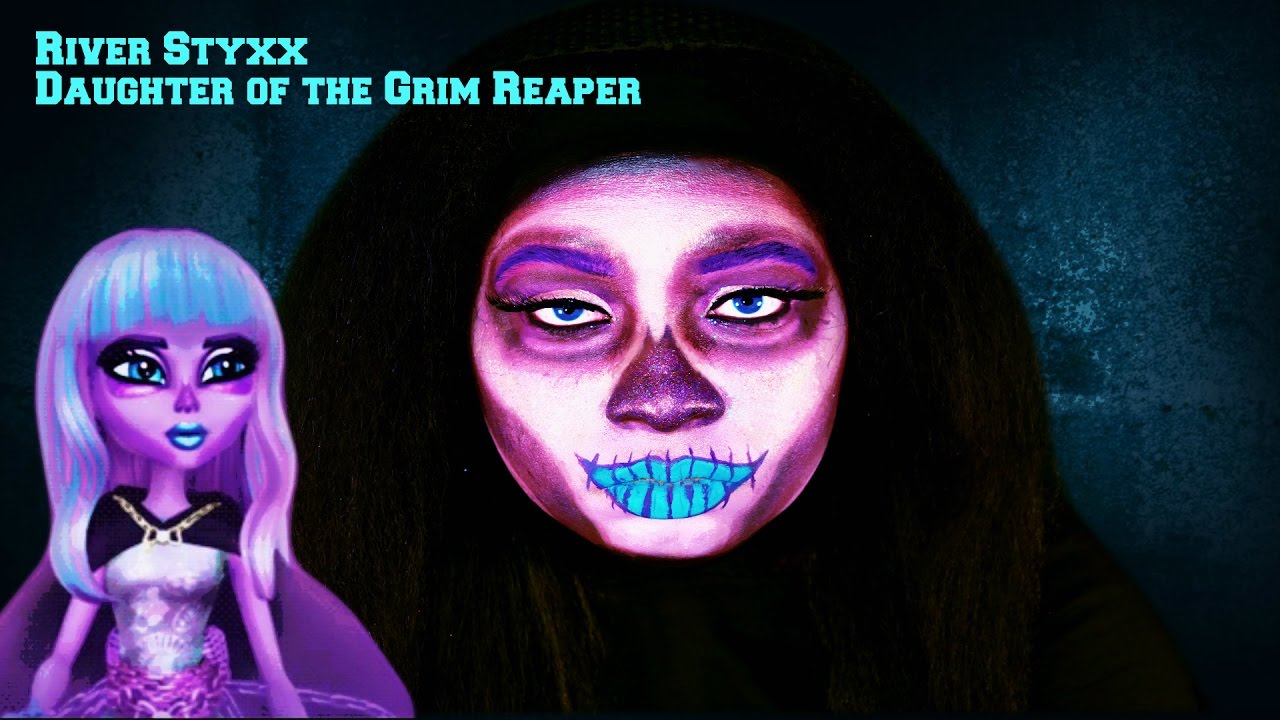 Monster High-River Styxx - YouTube
