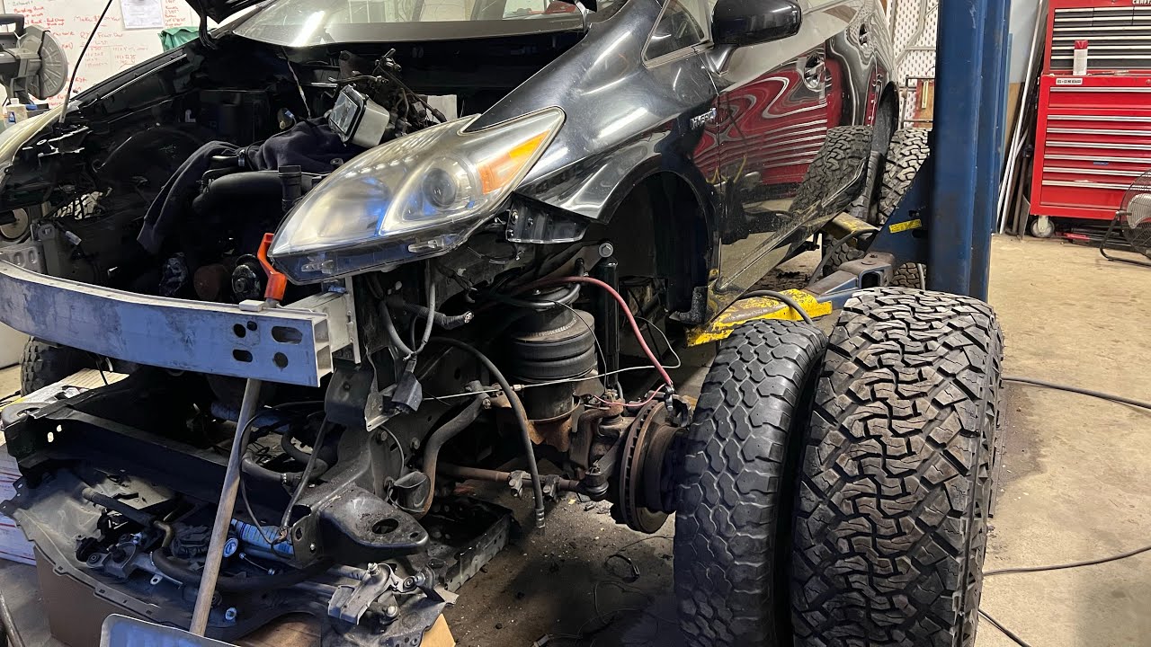 Building The Chassis To The Worlds First 5 9 Cummins Swapped Toyota ...